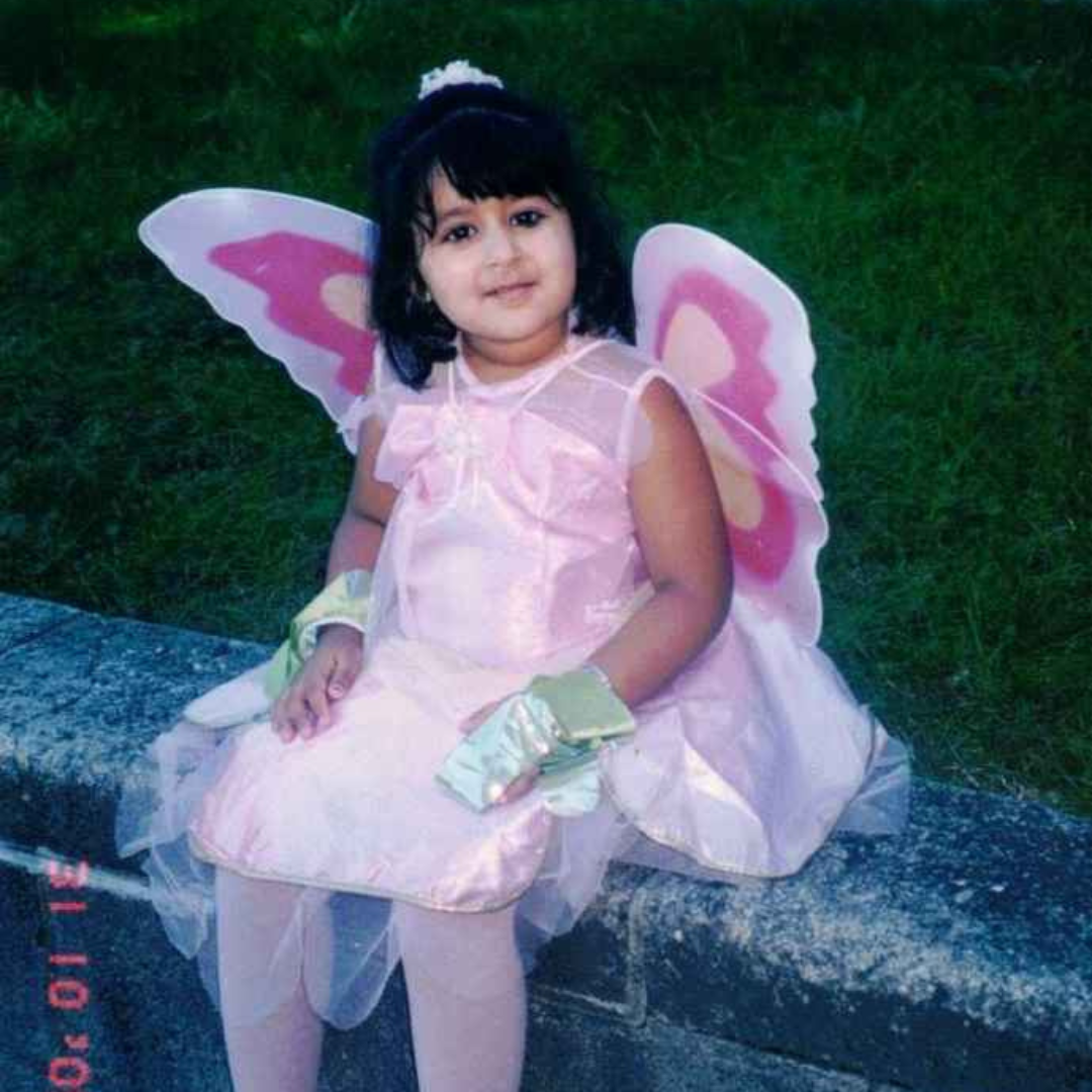 Masthead – Floating Acorn Review